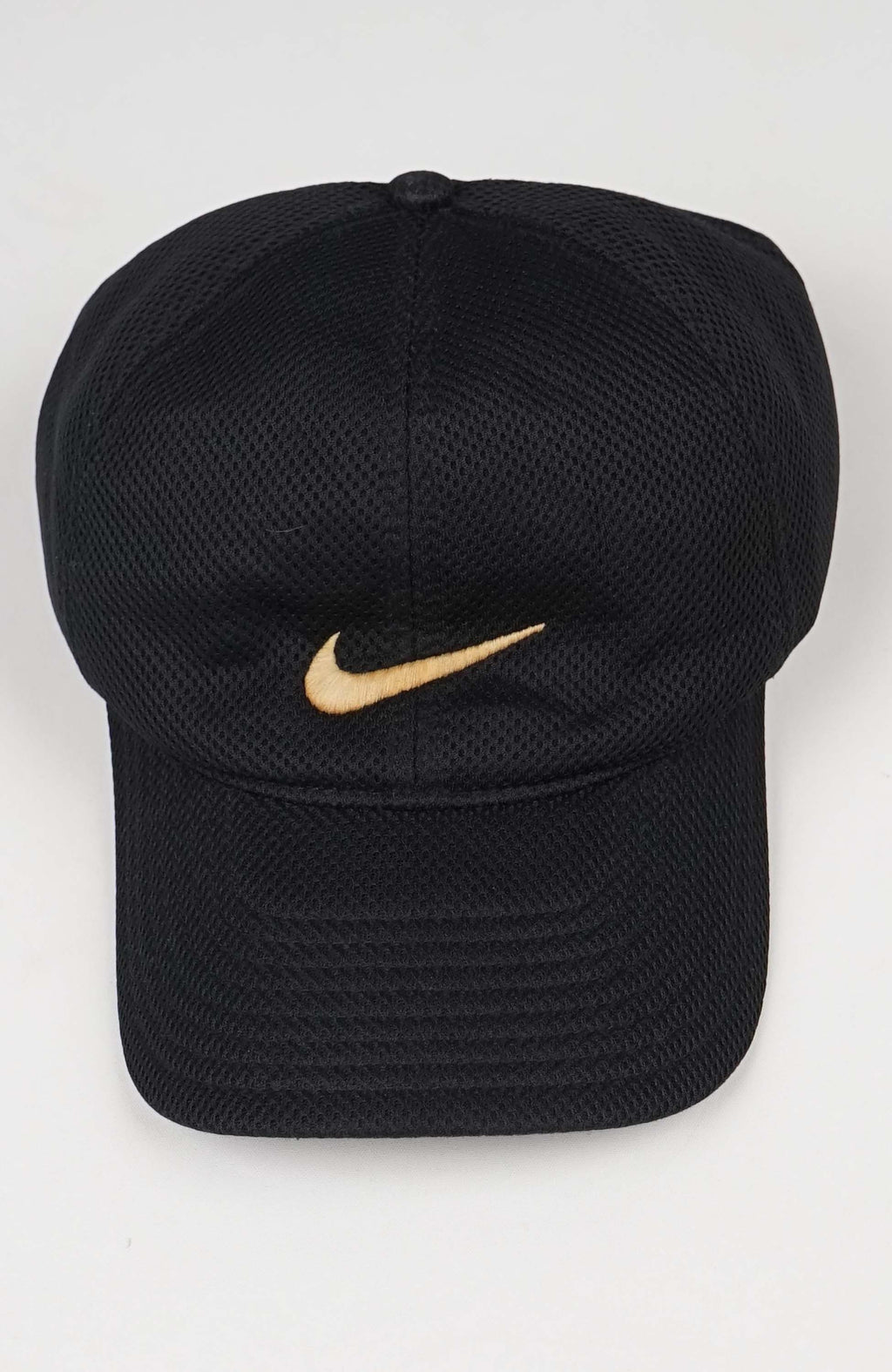Shop Vintage Nike Hats & Caps - Don’t Miss Out!