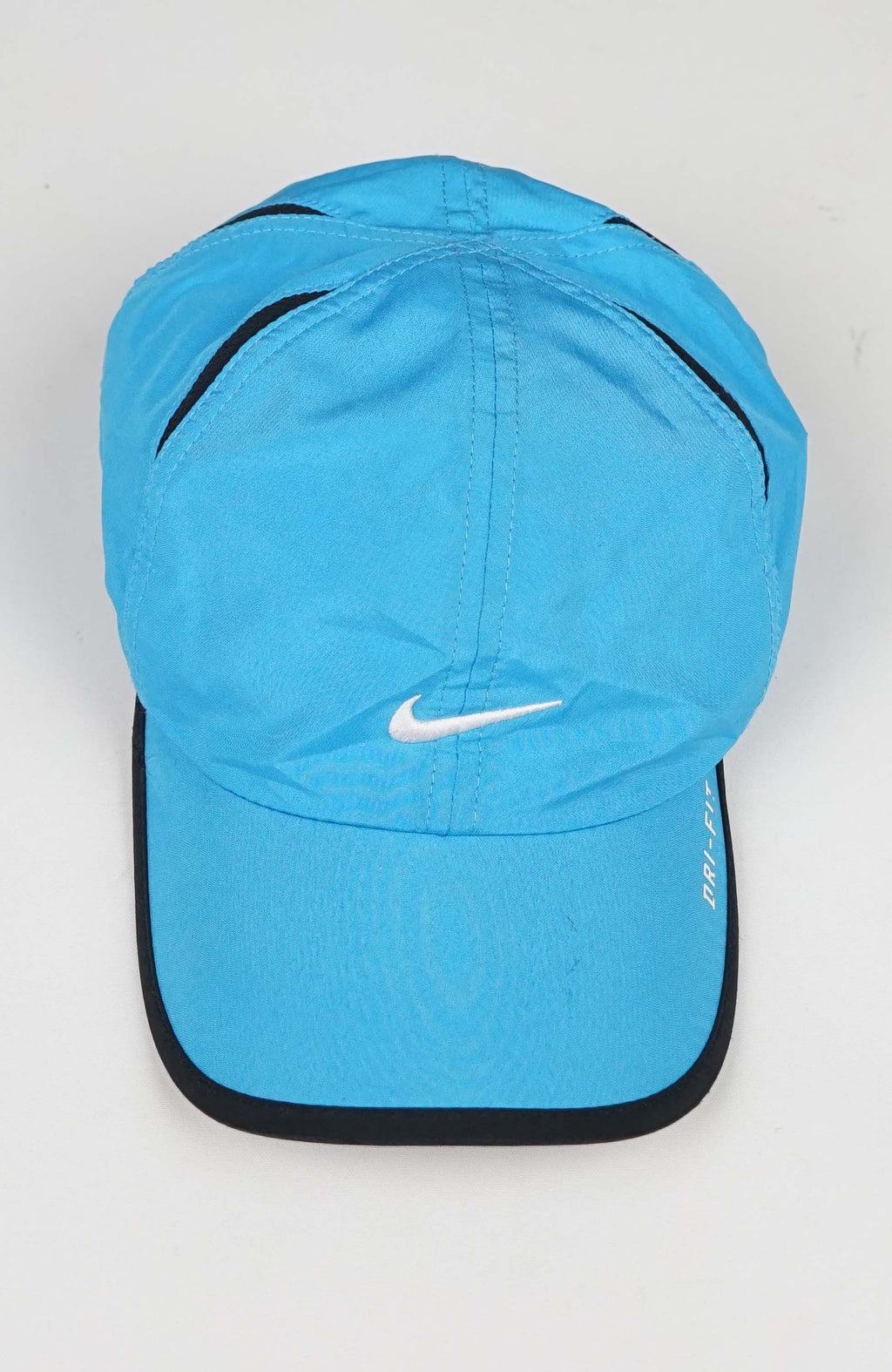 Shop Vintage Nike Hats & Caps - Don’t Miss Out!