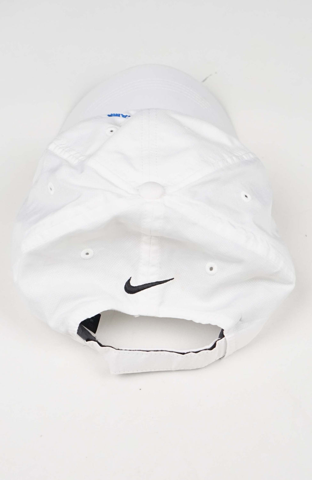 Shop Vintage Nike Hats & Caps - Don’t Miss Out!