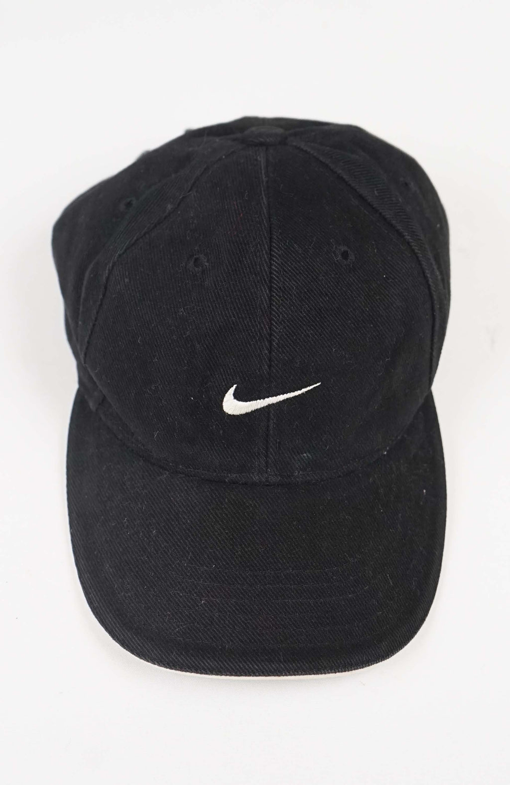 Shop Vintage Nike Hats & Caps - Don’t Miss Out!